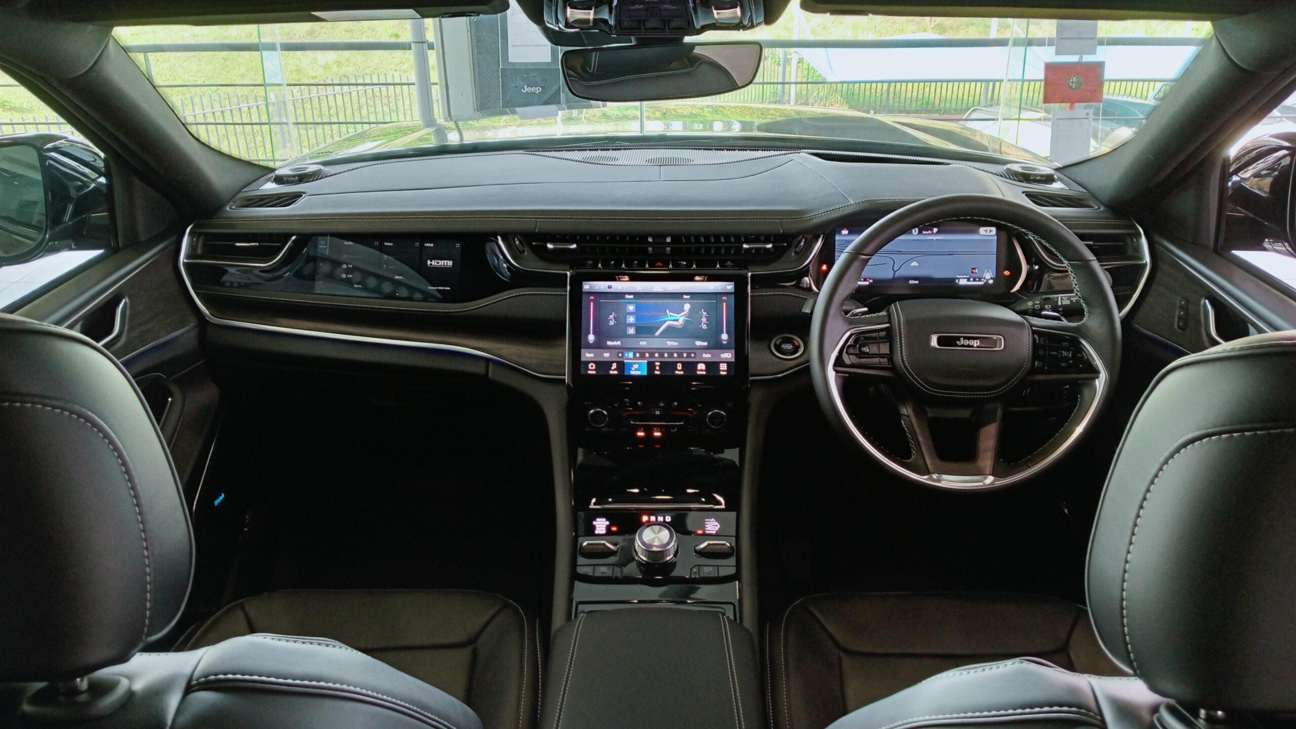 GRAND CHEROKEE L - CMH Jeep Umhlanga